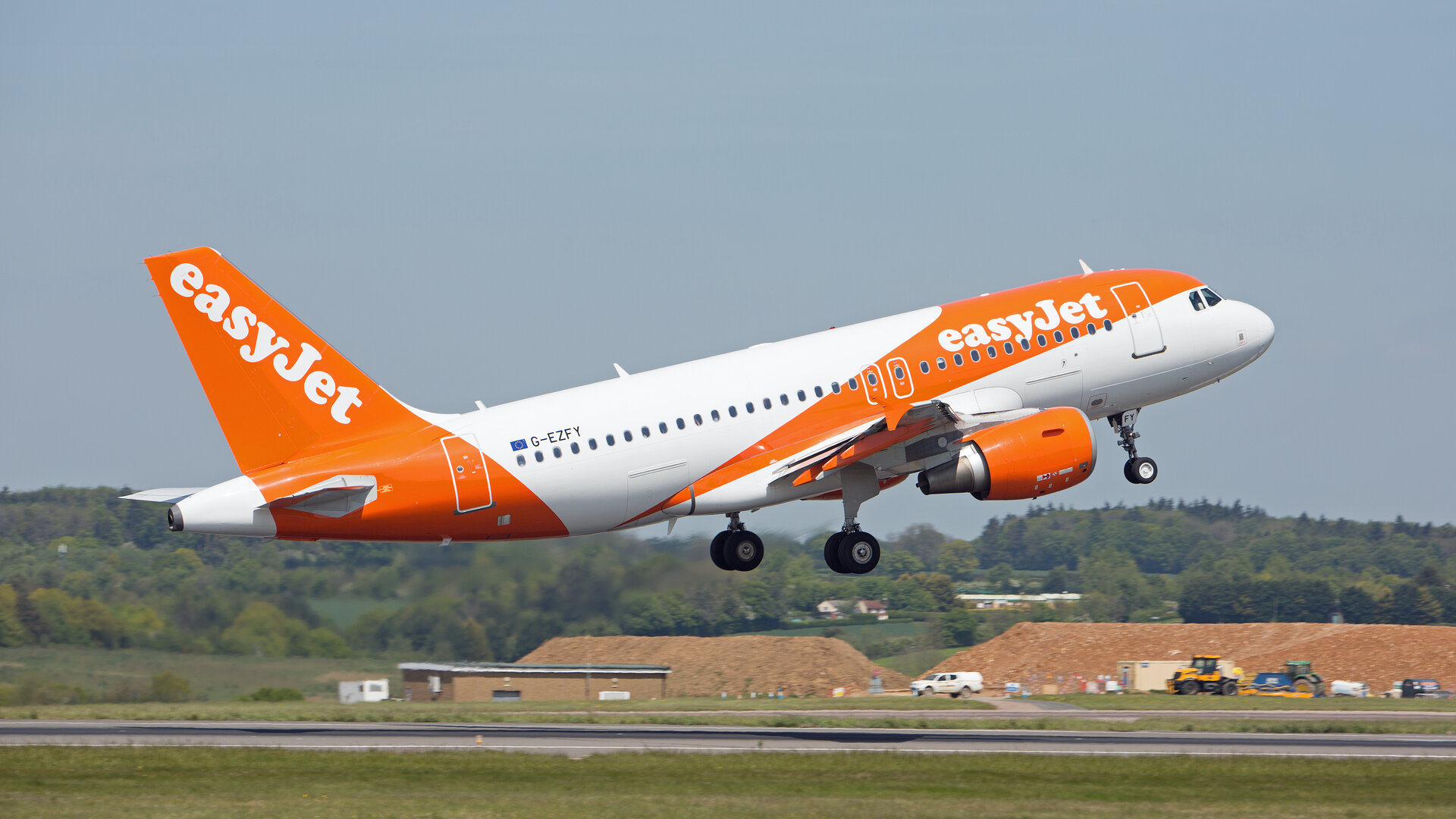 Iris debutta sul volo Milano-Amsterdam di EasyJet. Ita Airways pronta ...
